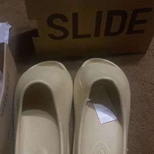 Yeezy | Shoes | Rare Color Asking For Less Than Half The Listing Price ...